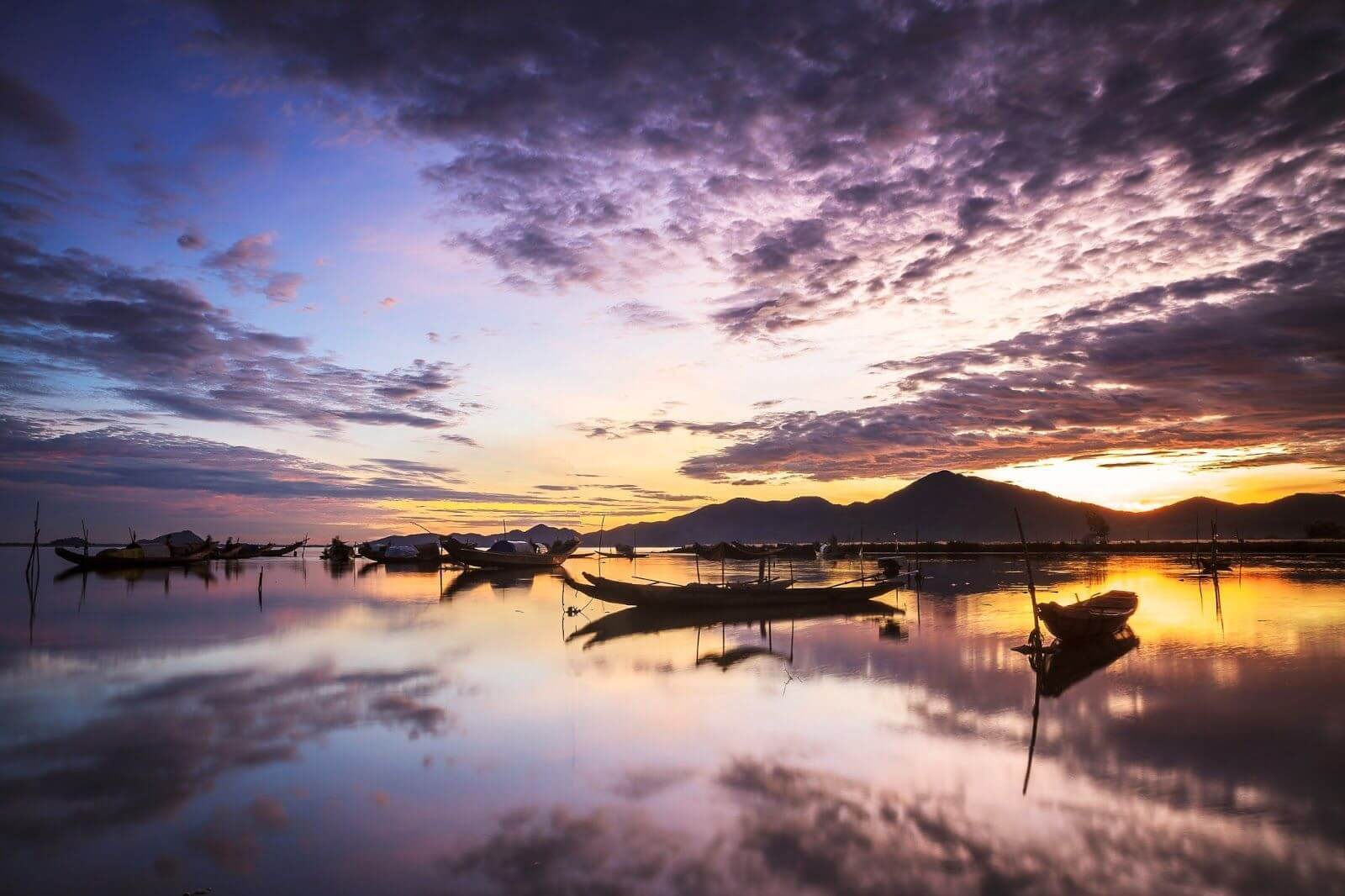 Five most beautiful lagoons in Vietnam